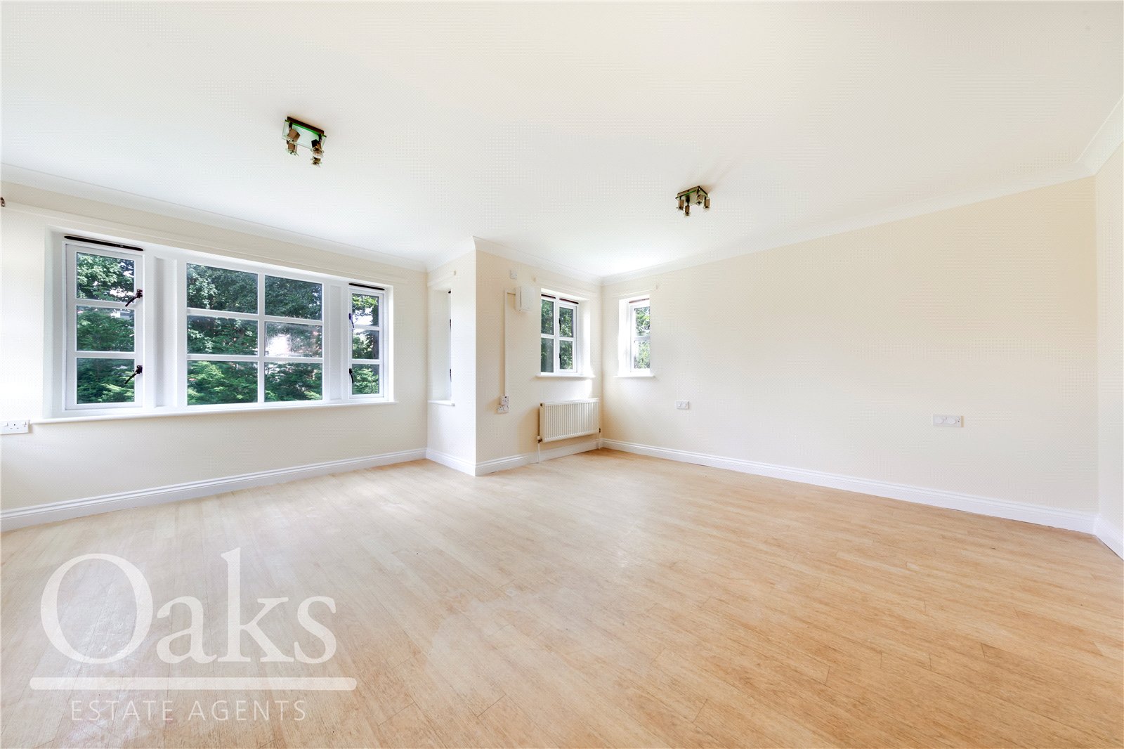Allder Way, South Croydon, Surrey | Oaks Estate Agents London