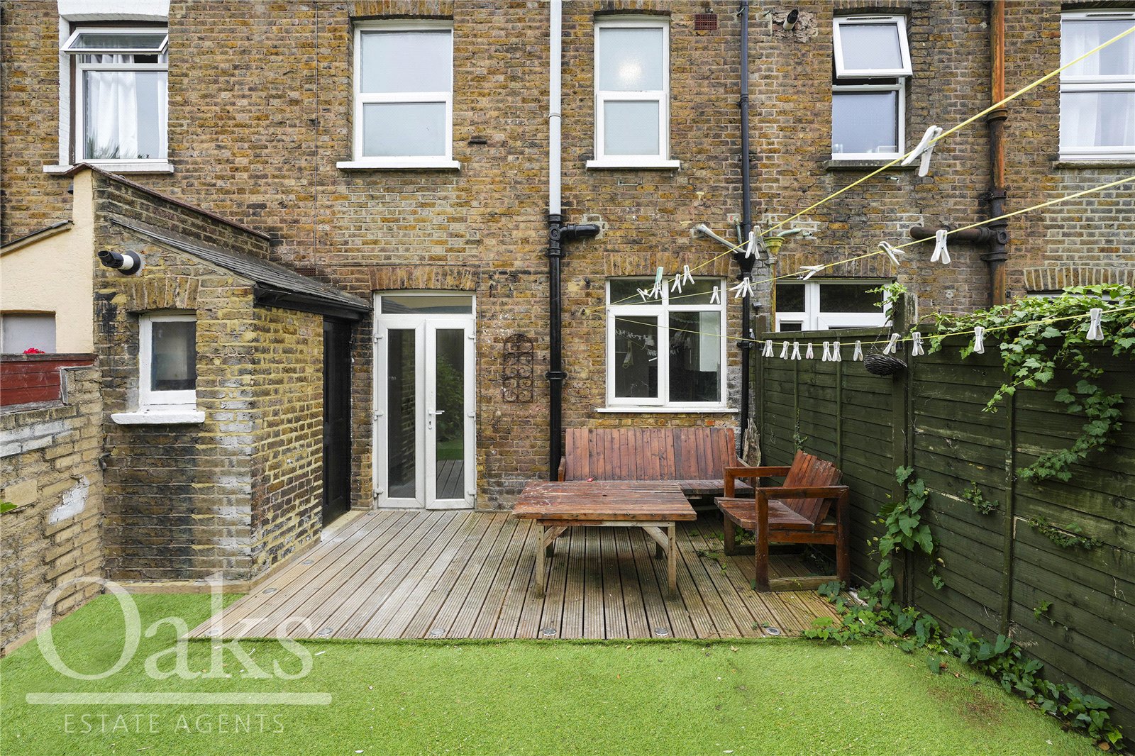 Amersham Road, Croydon, Surrey | Oaks Estate Agents London