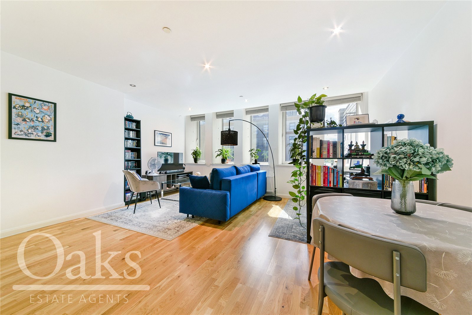 Emerald House, Lansdowne Road, Croydon | Oaks Estate Agents London