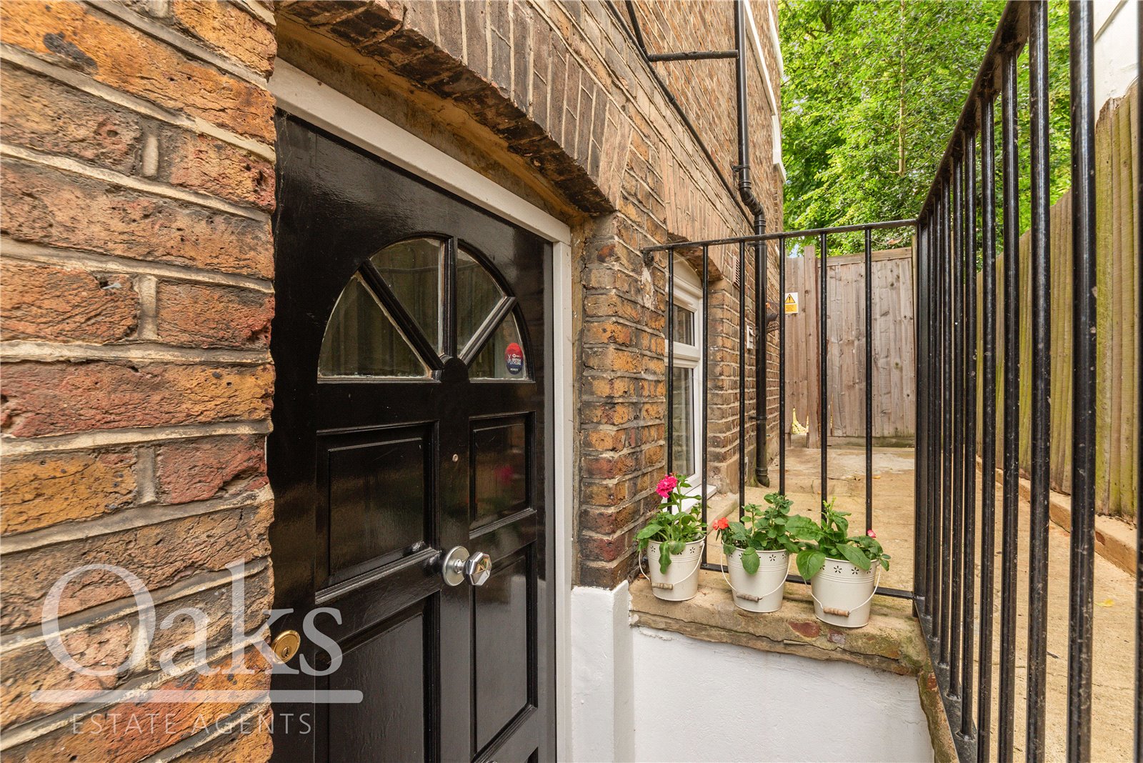 Outram Road, Addiscombe, Surrey | Oaks Estate Agents London