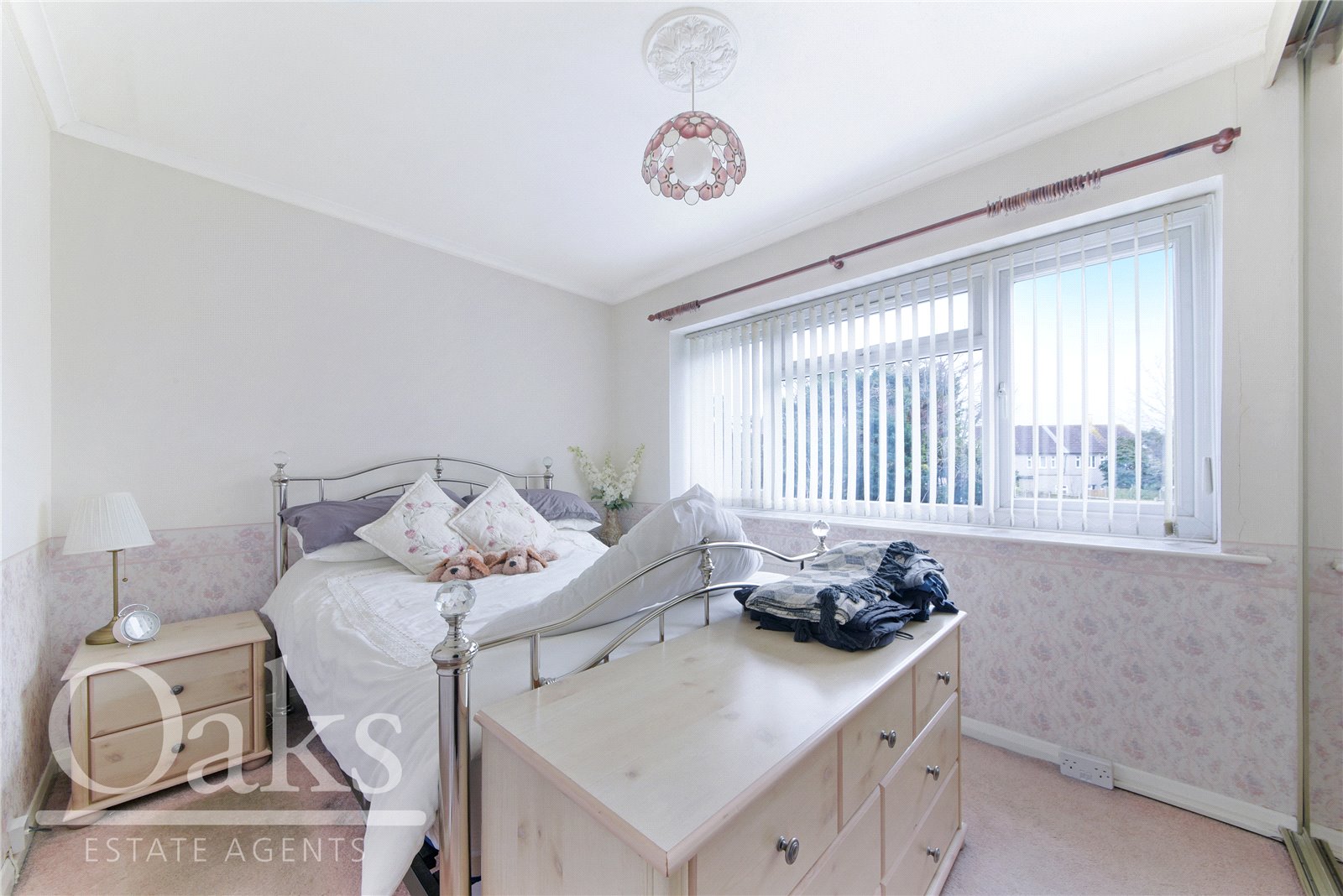Stroud Green Way, Addiscombe | Oaks Estate Agents London