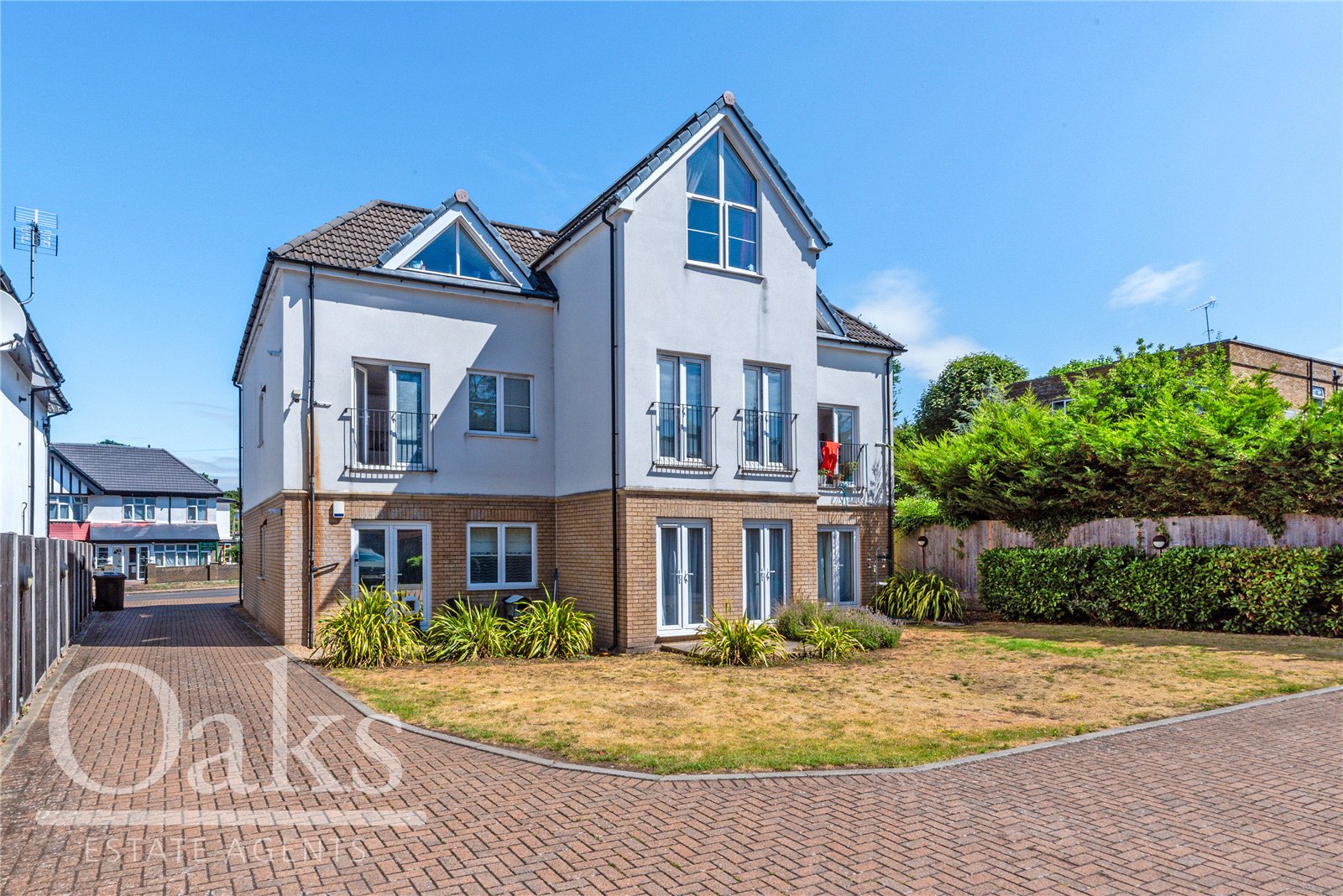 Warham Road, South Croydon, Surrey | Oaks Estate Agents London