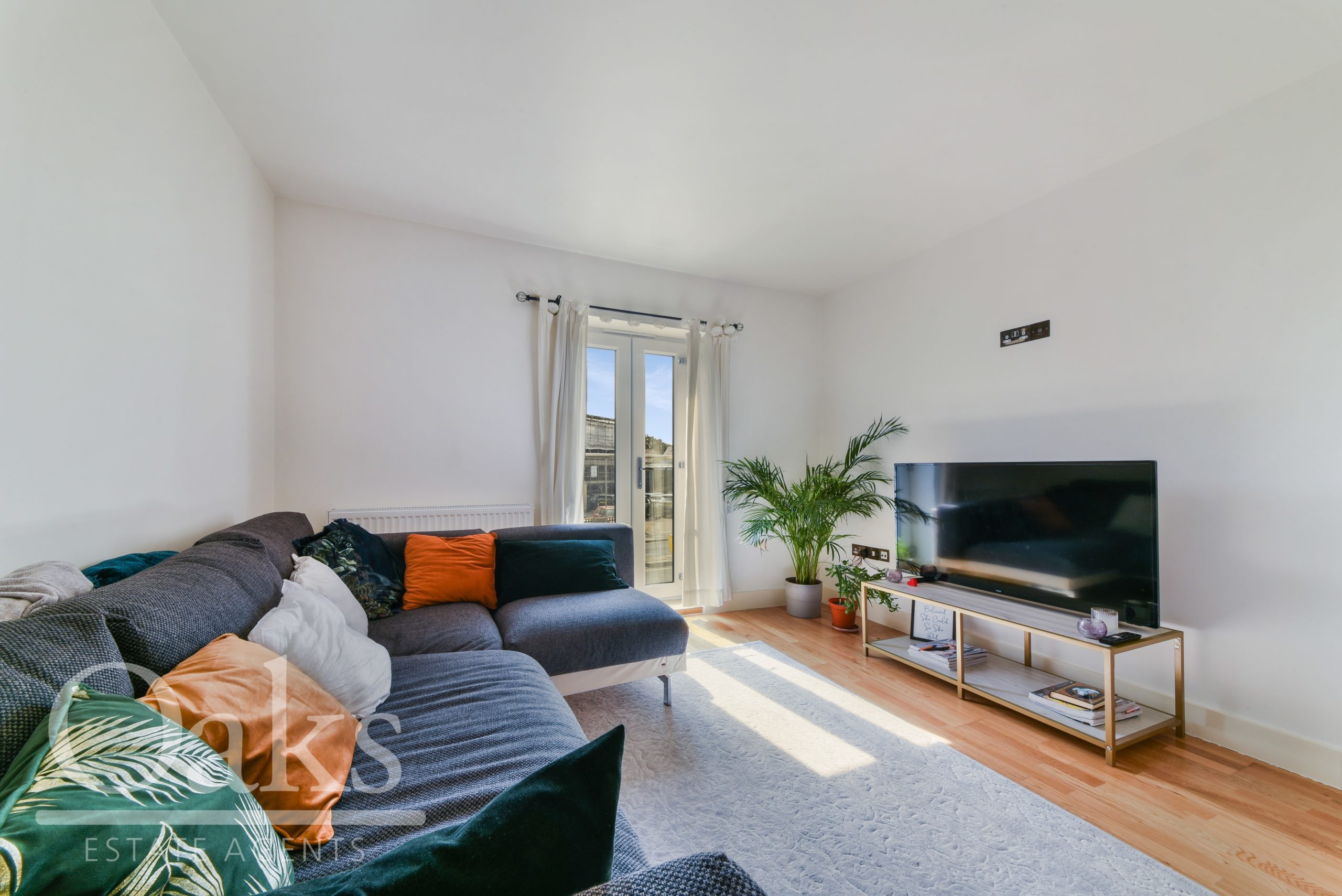 Woodside Green, South Norwood, London | Oaks Estate Agents London