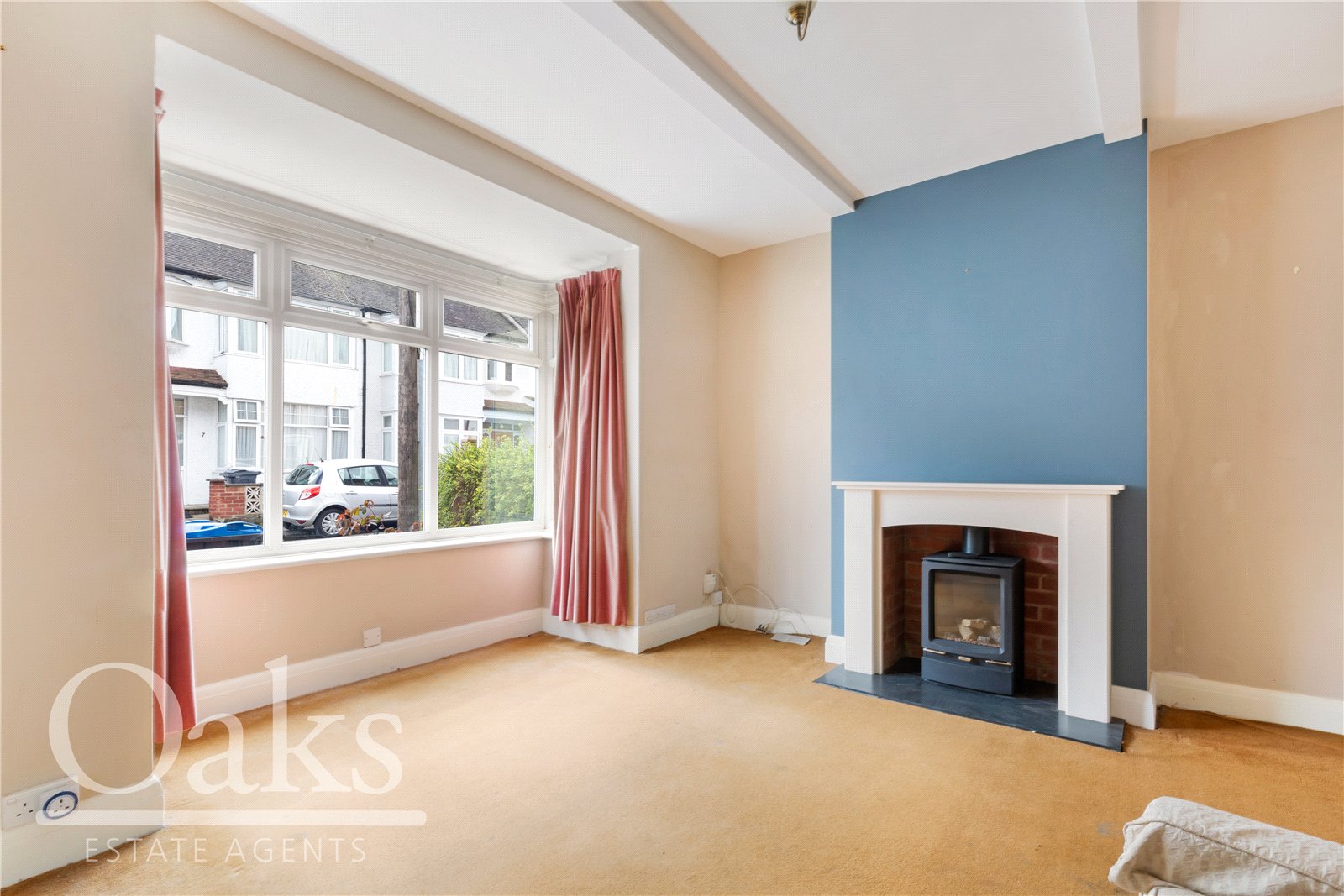 Woodside Park, South Norwood, London | Oaks Estate Agents London